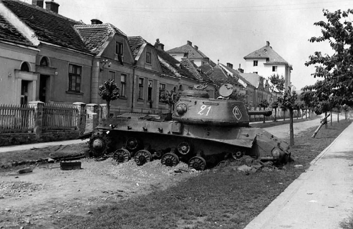 IS-2 - Warphotos.net