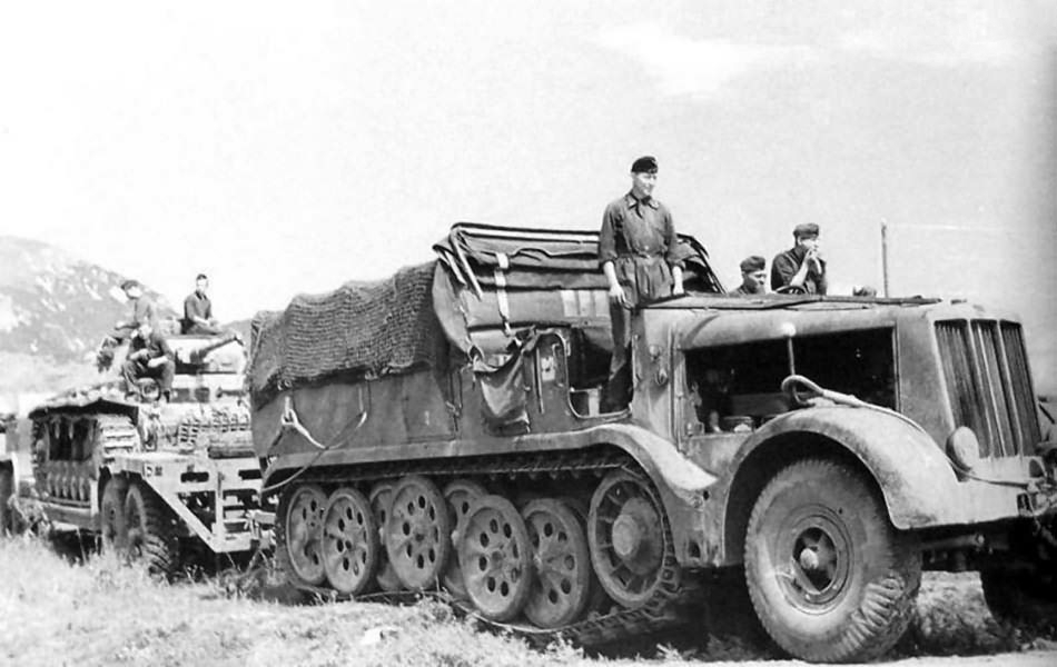 Sd.Kfz. 9 - Warphotos.net